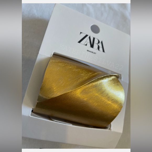 Zara | Jewelry | Zara New Woman Ss24 Golden Metallic Cuff | Poshmark